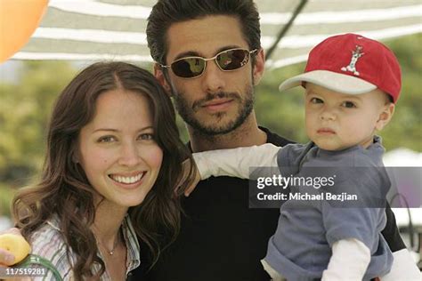 James Carpinello And Amy Acker Photos And Premium High Res Pictures