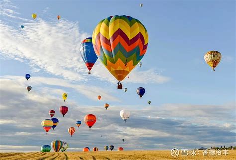 香橙资本2023年度投资总结与展望 凛冬将尽，且看春来 香橙资本 何潇 香橙资本创始人、董事长兼基金经理过去两年，市场异常艰难，受益于
