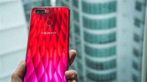 Oppo F Malaysia Launch Waterdrop Display Vooc And Sexy Back