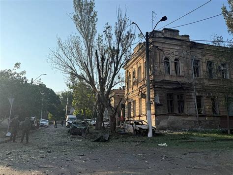 Российская армия нанесла массированный удар по Украине В Киеве известно о 14 погибших и более