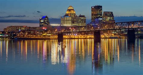 Dianna Ott Louisville Kentucky Communications Consultant Writer