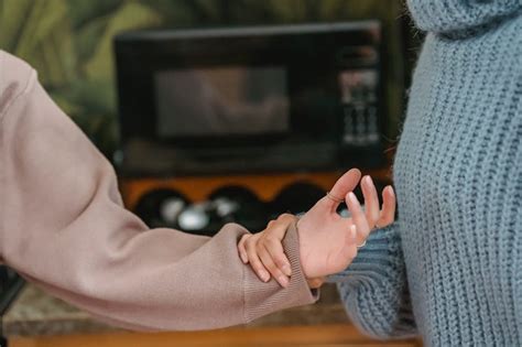 Whats The Difference Between Being Charged With Assault Vs Battery In