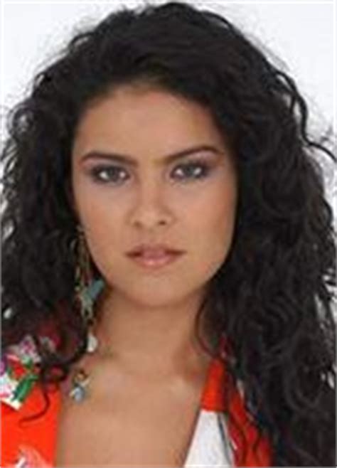 Naked Analía Moreira in Señora Acero