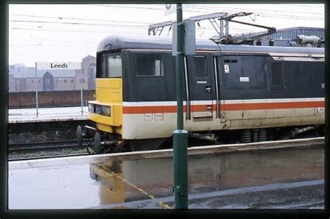 Original 35mm Slide Br Ecml Cl 91 Electric Unit At Leeds Station £1 00