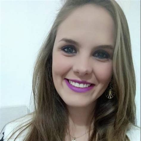 Luana Uberti Trintei E Nada Mudou Portuguese Podcast Download And