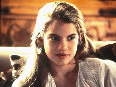 Anna Chlumsky Anna Chlumsky Wallpaper 34488455 Fanpop