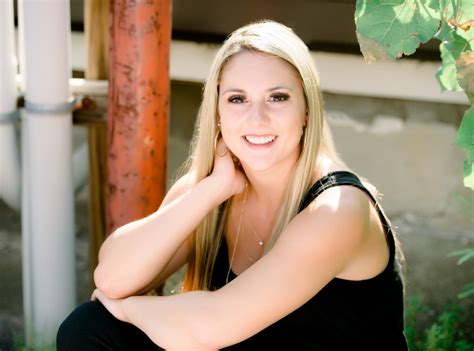 Abby Southern Boone High School Senior 2019 Lindsey Pantaleo Fine Art Wedding And