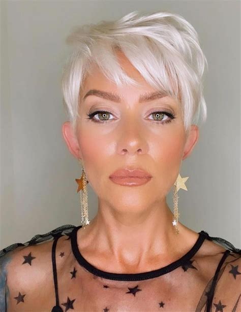 38 Chic And Cool Short Pixie Hairstyles Ideas For Women