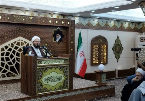 دیدار نماینده امام خامنه‌ای با خانواده‌های شهدا و جانبازان حوادث اخیر زاهدان تصاویر تسنیم