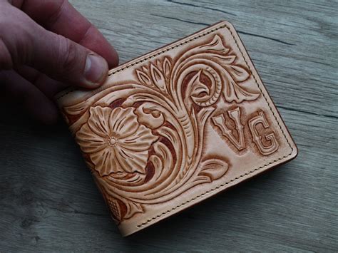 Sheridan Style Carving Billfold Wallet Tooled Billfold Wallet Hand