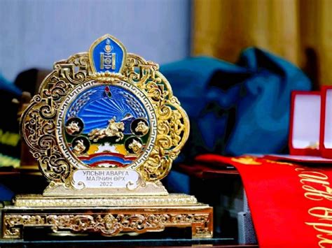 Улсын аварга малчин саальчин фермерүүд тодорлоо