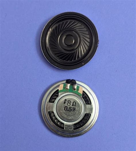 Speaker 8 Ohm 0 5 W 1 5 Inch Round With Solder Pads Quantity 1 Piece