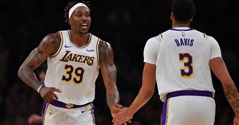 Magic Johnson Reacts To Heated Altercation Between Lakers Anthony