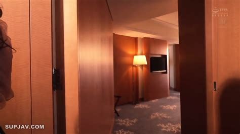 An Unfaithful Wife Is Released Into The Wild And Has Intense Sex Like