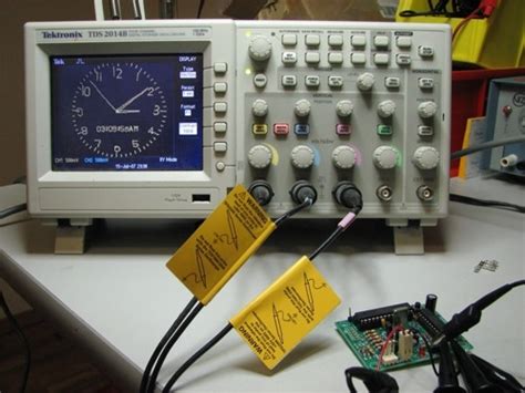 Oscilloscope Clock Make