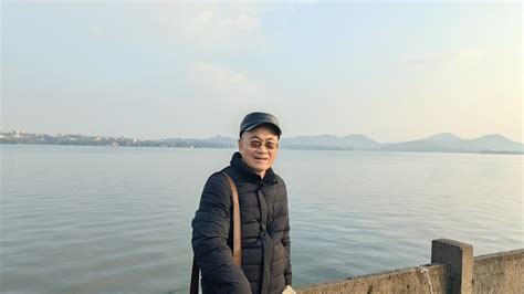 卢卡申科此次中国之行有何看点——白俄罗斯研究中心主任王宪举及客座教授赵会荣接受媒体采访 浙江树人学院人文与外国语学院