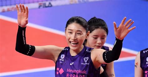 오피셜 배구여제 김연경 V리그 올스타 남녀 통틀어 최다득표 남자부 1위는 신영석