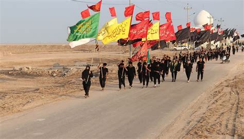 تصاویر پیاده‌روی زائران اربعین از جنوبی‌ترین نقطه عراق