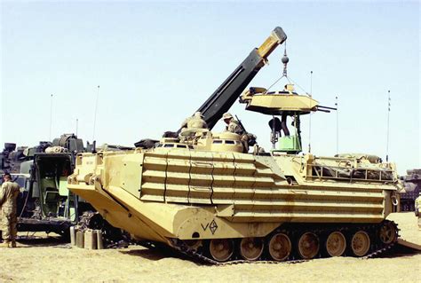 Aavr 7a1 Assault Amphibian Vehicle Recovery 82411 135 Hobbyboss Made