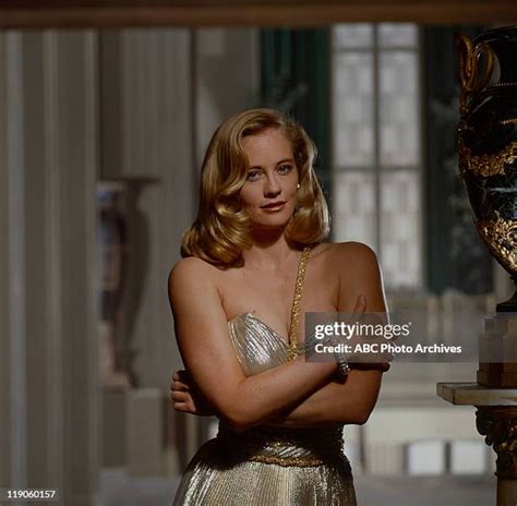 Cybill Shepherd Gallery Photos And Premium High Res Pictures Getty Images