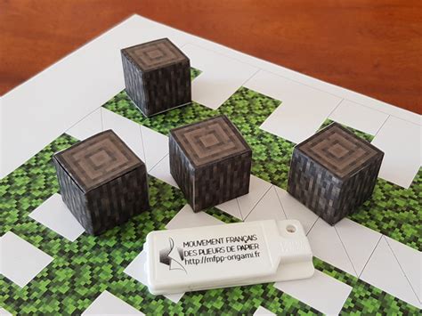 Origami Minecraft Bí Quyết Tạo Nên Thế Giới Miniature Đầy Màu Sắc