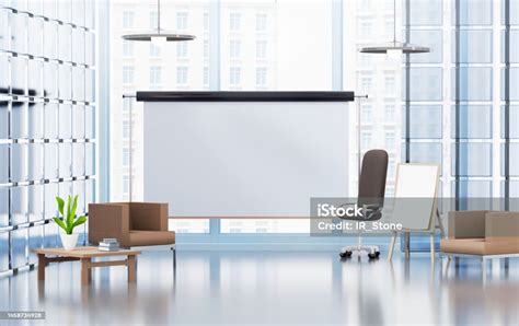 큰 사무실 공간 텍스트와 의자를 위한 공간이 있는 프로젝터 스크린 프리젠 테이션 회의실 인테리어 3d 렌더링 그림 0명에 대한