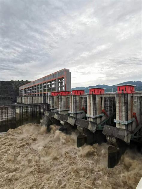 预计长江、嘉陵江将再度涨水 川渝开展上游水库群联合调度 华龙网