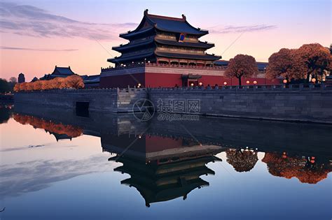 风景优美的湖畔建筑高清图片下载 正版图片600863957 摄图网