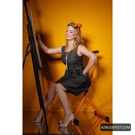 Nastassja Strobel Feet Aznudefeet