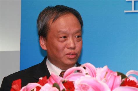 图文工业和信息化部科技司司长闻库致辞 通讯与电讯 科技时代 新浪网