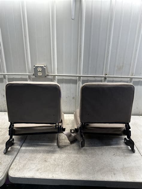 1984 1992 Ford Ranger Extended Cab Rh Lh Rear Fold Up Jump Seats Genuine Oem Third Row