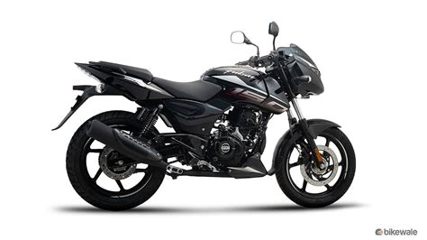 Bajaj Pulsar 150 Right Side View Image Bikewale