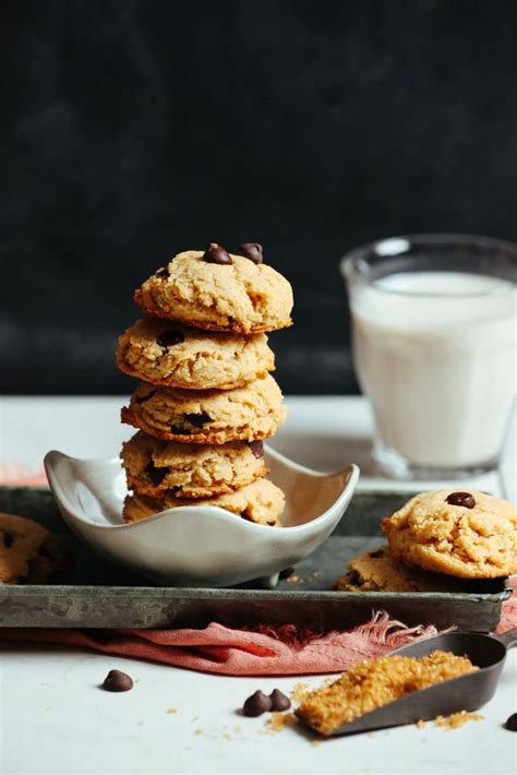 Vegan Gluten Free Chocolate Chip Cookies Minimalist Baker Recipes