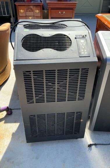 Tripp Lite Sr Cool 24k Computer Room Ac Unit Unable To Test See Photo