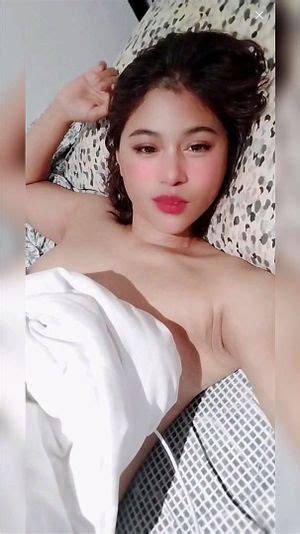 Watch Cam Girl Sexy Striptease Live On Stream Stockings And Ligerie
