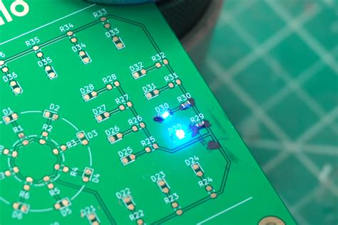 Towards Solderless PCB Prototyping Hackaday
