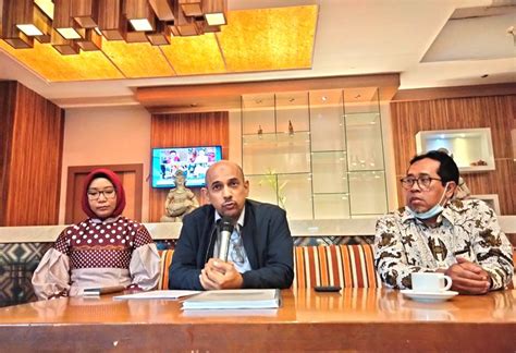 Soal Aset Pt Paj Najib Ali Gisymar Law Firm Hakim Bisa Tunda Lelang Zonajogja Com