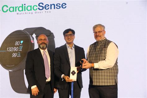 Worlds First Medical Grade And Wearable Continuous Monitoring Watch
