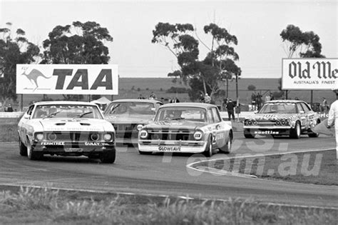 75136 Murray Carter Falcon Ron Harrop Holden Eh Ian Diffen Charger And Pat Crea Cortina