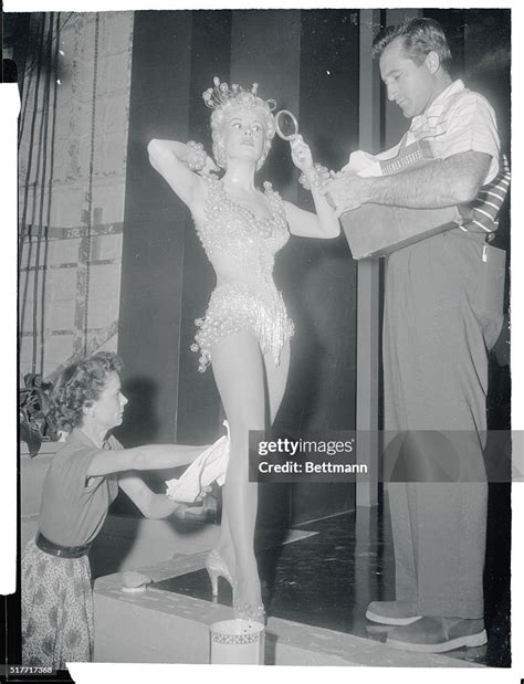Lovely Singing And Dancing Star Gloria Dehaven Is Carefully Dabbed By