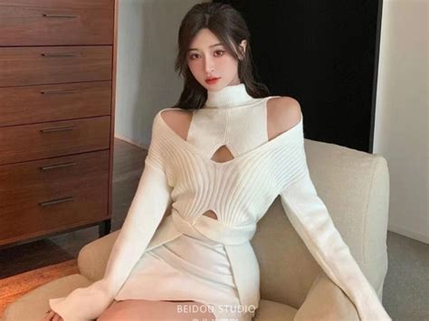 模特丘丘 打底衣 连衣裙拍摄 北斗摄影 站酷ZCOOL