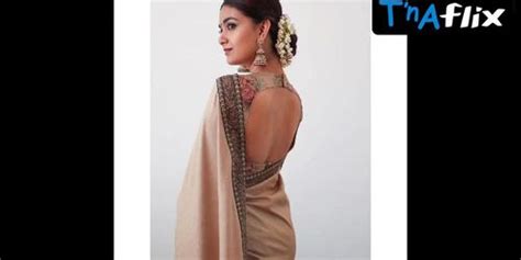 Keerthy Suresh Breasts Scene In Keerthy Suresh Hot Sexy Bold July December Tnaflix Com