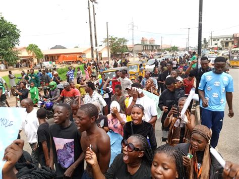 Youths Gather In Iju Ishaga In Protest Over Mohbads Death Vanguard News