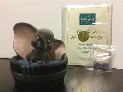 1995 Walt Disney Classic Collection Dumbo Simply Adorable Figurine