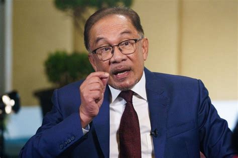 Malaysias Anwar Fires Back Against ‘nepotism Claims After Giving