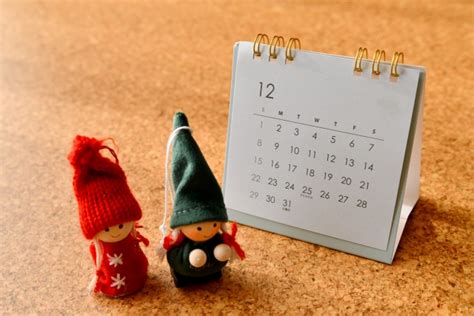 季語年の暮れの意味と使い方とは季節はいつ俳句も紹介語彙力