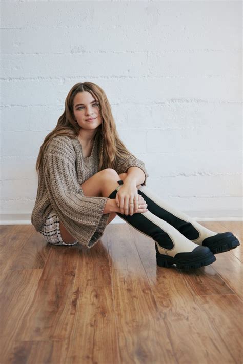 Raegan Revord Age Acting And New Novel Announcement Top Celebrities