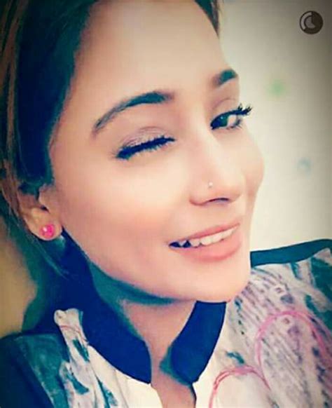 Сара Кхан Садна Мая За Georgi Gogov 🙂😘😍които си порача на ЛС😇 Наи новата снимка на Сара Кхан