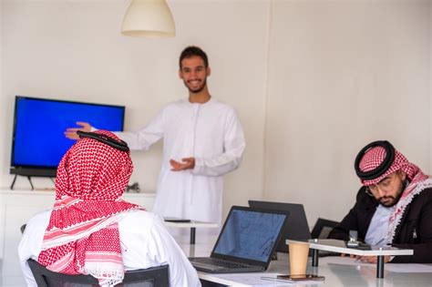 نموذج تقييم الأداء الوظيفي