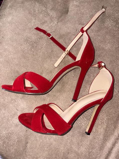 Туфли на шпильке — ціна 200 грн у каталозі Туфлі Купити жіночі речі за доступною ціною на Шафі